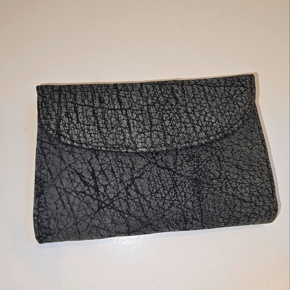 Lee Sandals | Bags | New Wallet Small Bifold Compact Lee Sandals Gray ...